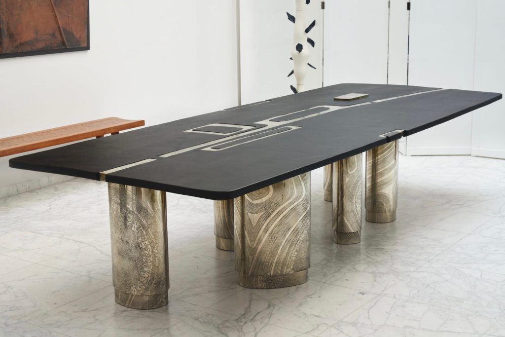 Tribal Black Board - King Size Dinner Table - EMMANUEL JONCKERS